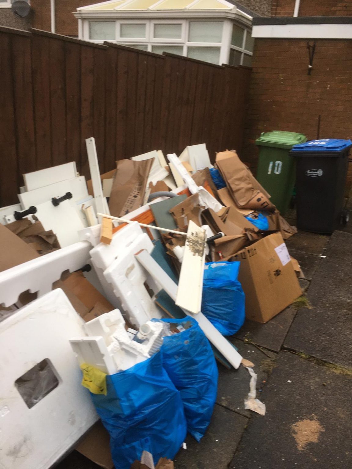 Removal Job Pictures - Rubbish Removal Recycle